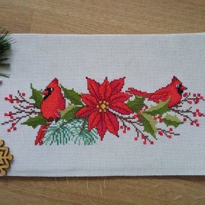 Christmas Bird Cardinals, Cardinal Table Runner Pattern, Poinsettia ...