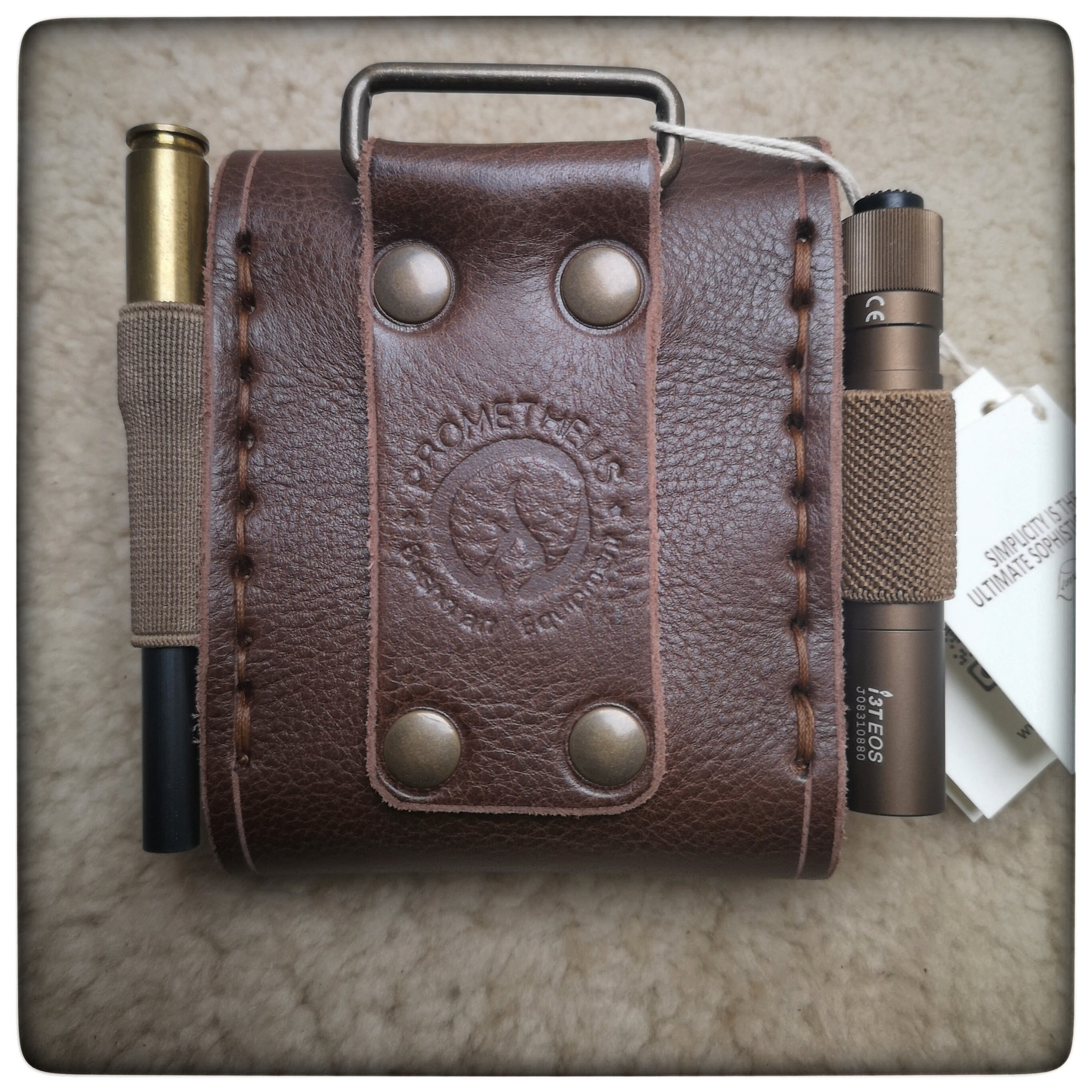 BUSHMEN ESSENTIAL Tin Pouch double Carry - Etsy