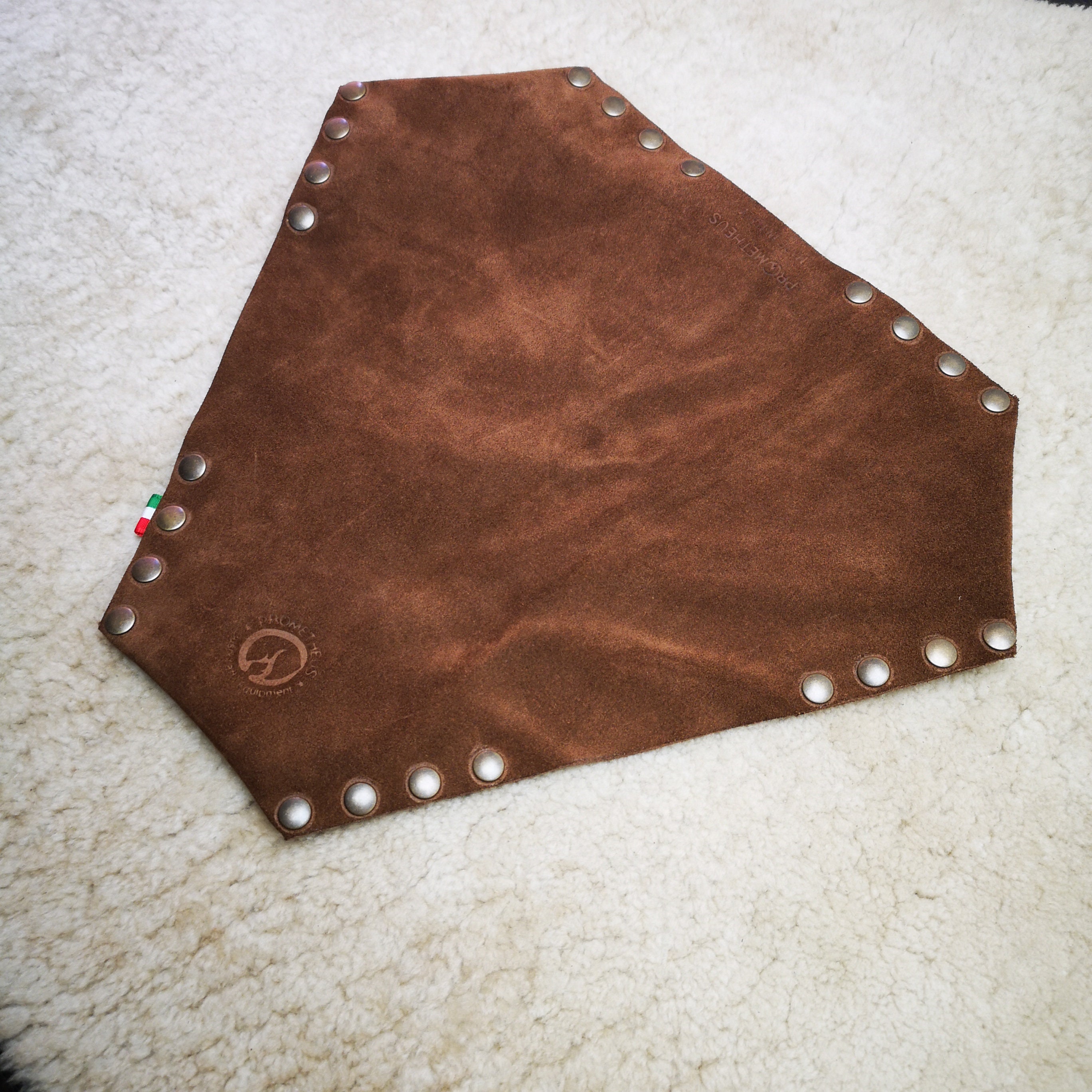 BUSHCRAFT CAMP STOOL Suede Leather - Etsy UK