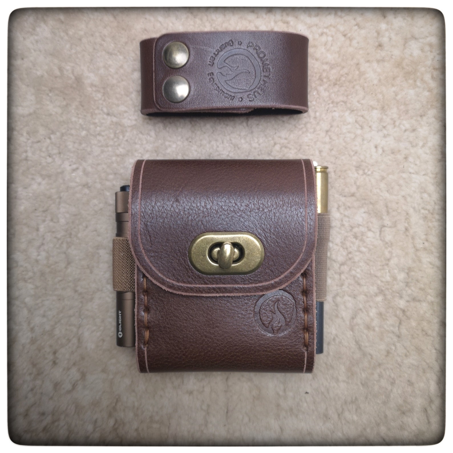 BUSHMEN ESSENTIAL Tin Pouch double Carry - Etsy