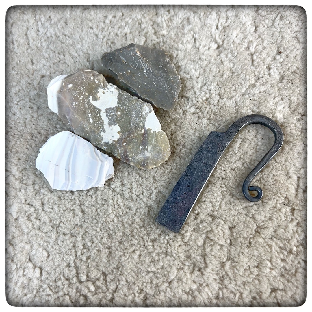 HAND FORGED ENGLISH Firesteel - ( Flint & Steel ) - Etsy