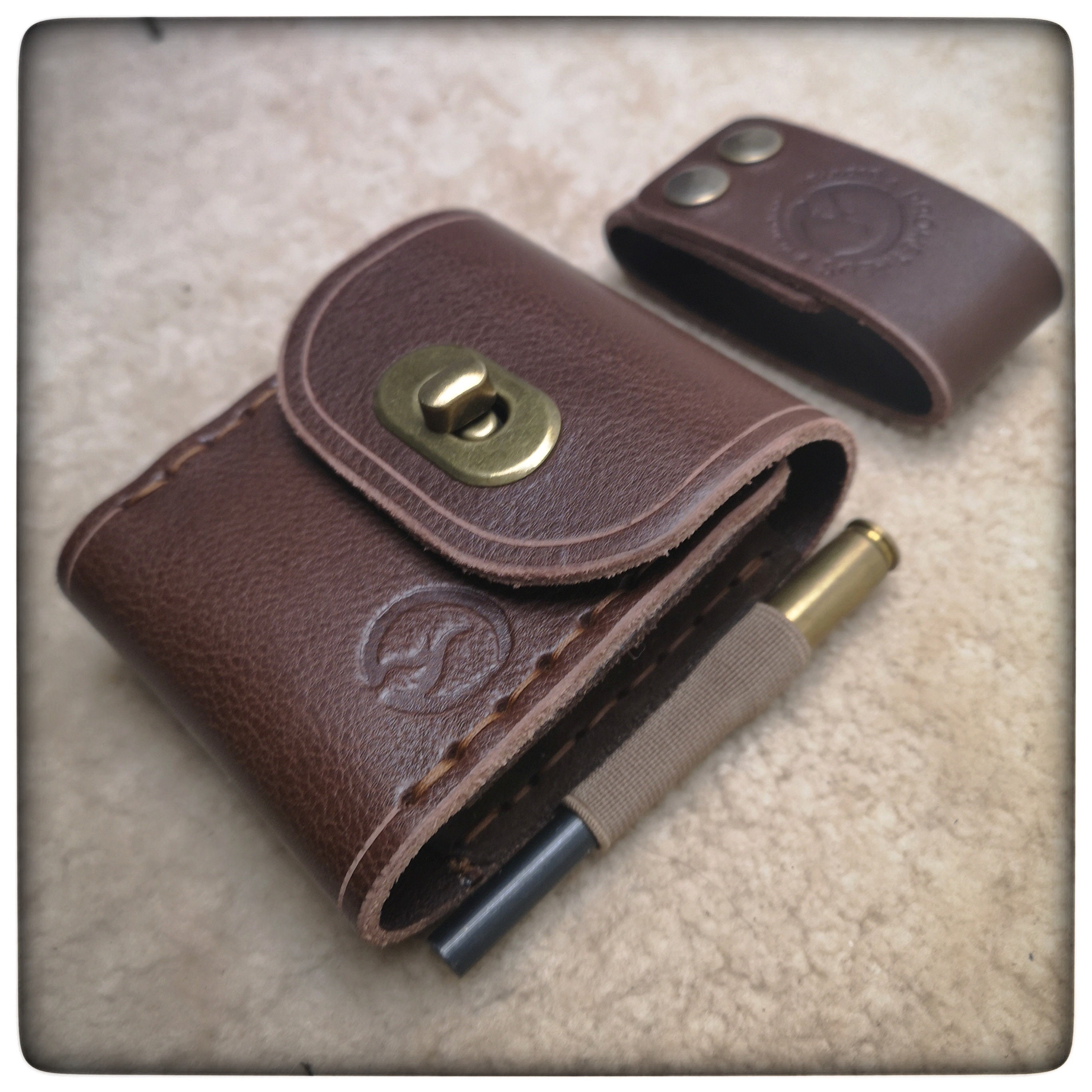 BUSHMEN ESSENTIAL Tin Pouch double Carry - Etsy