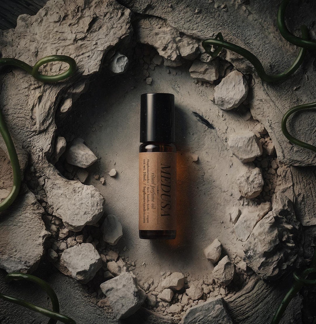 Medusa Ritual Perfume Oil 10ml / Horror & Macabre / Gothic Goth Spooky ...