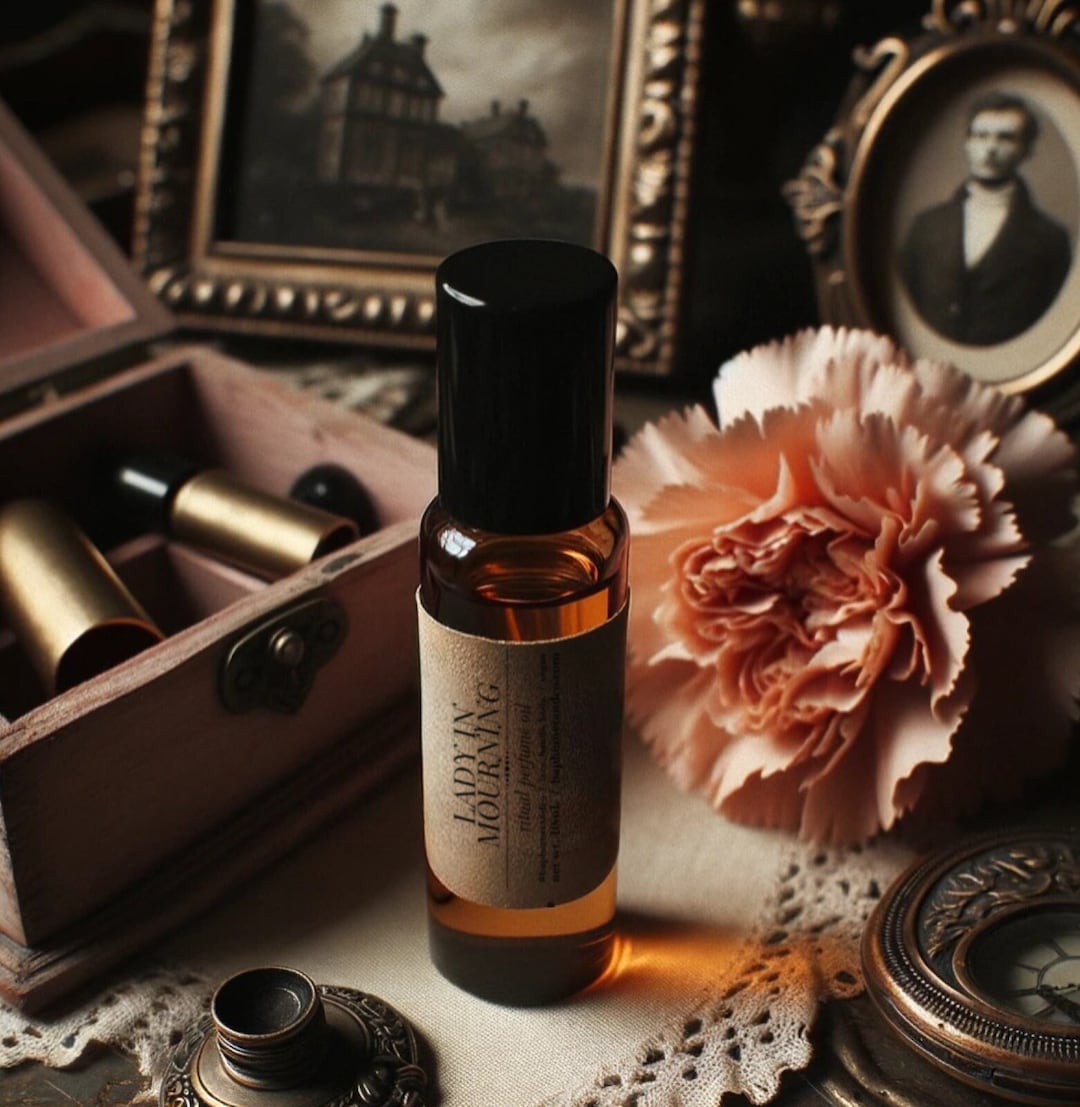Lady in Mourning Ritual Perfume Oil 10ml / Horror & Macabre / Gothic ...