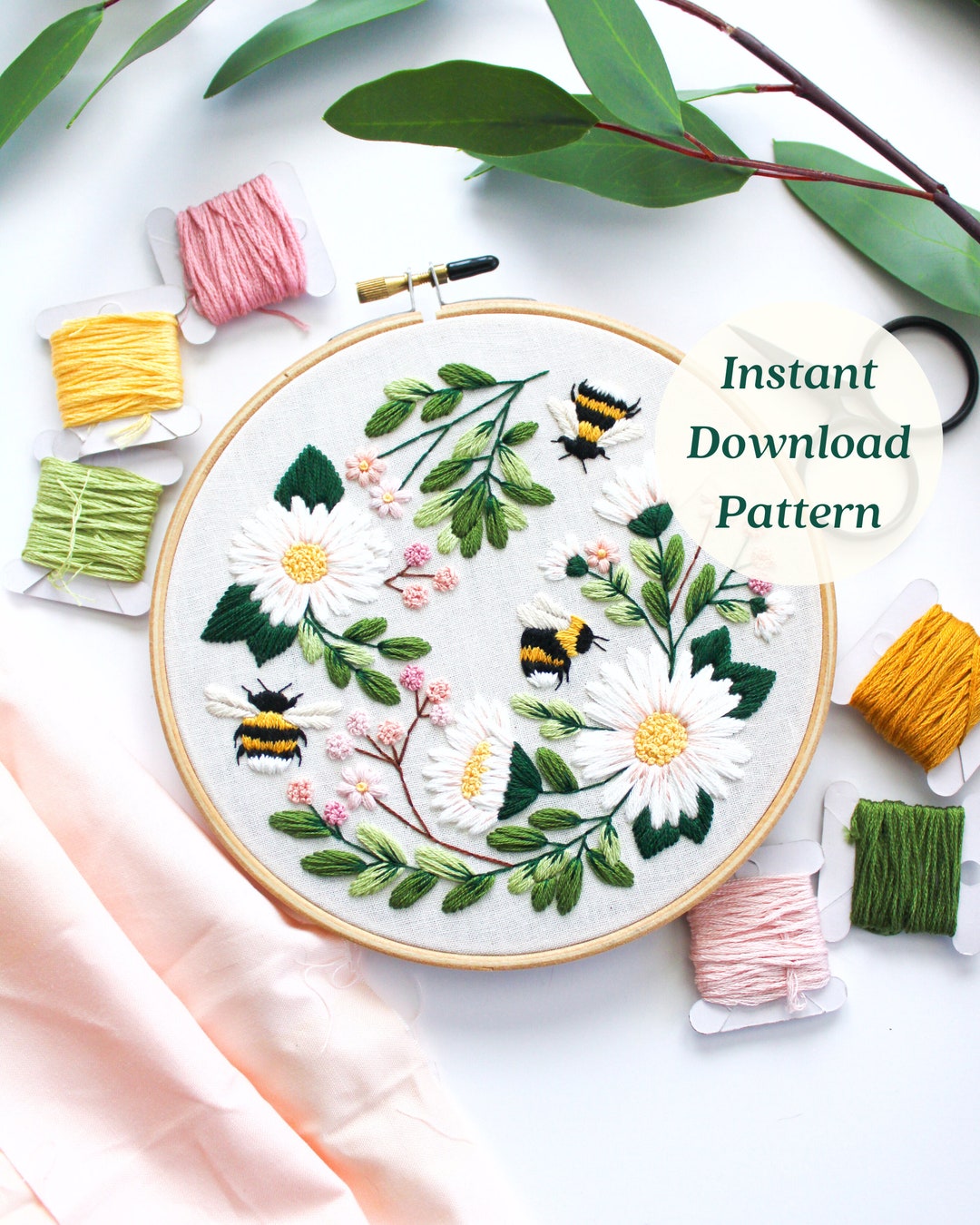 Daisies and Bees Embroidery Pattern, Digital Download, Floral Pattern ...