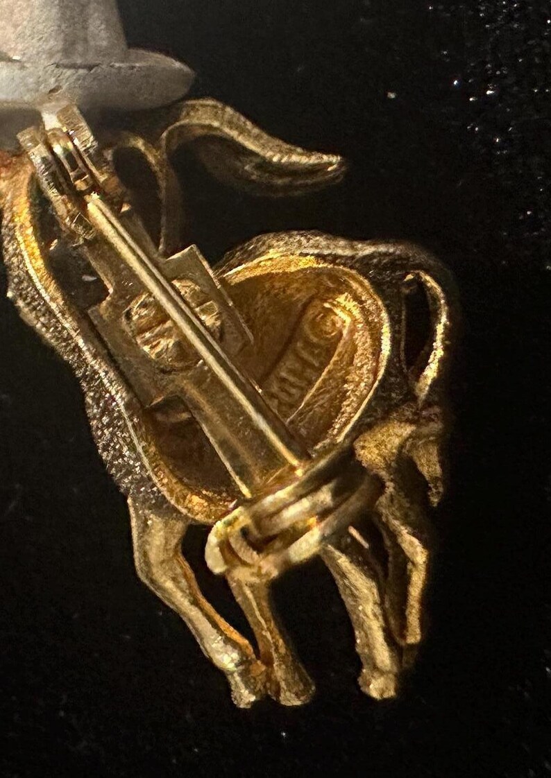 Vintage Gold Tone Figural Donkey Pin With Enamel Hat Signed Roma - Etsy