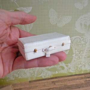 Leather Pullman Suitcase ~ Non Opening ~ Dollhouse Miniature - Etsy