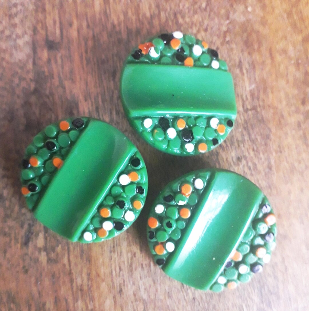 Set of 3 Green Glass Buttons With Small Colored Prongs, 22 Mm, for ...