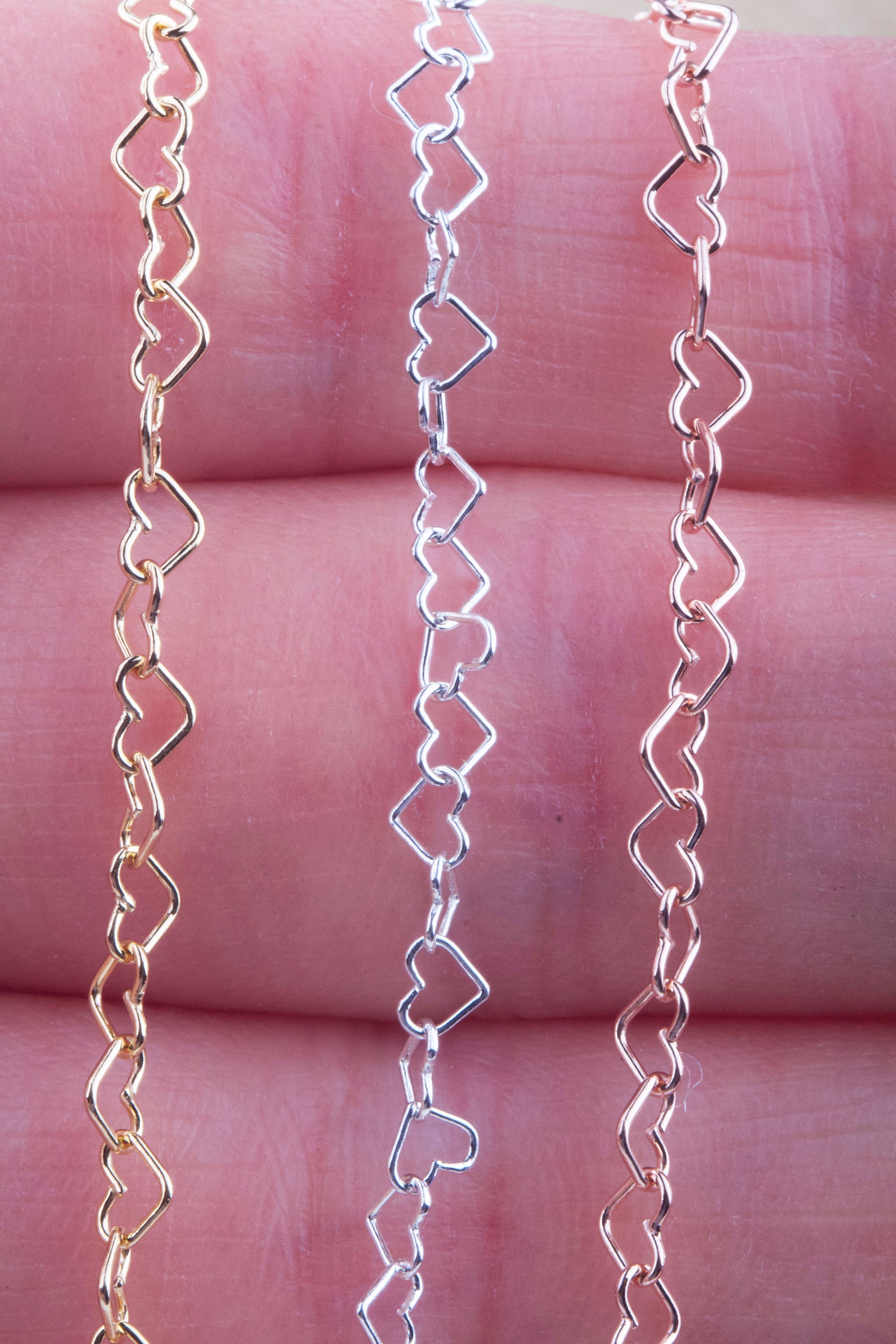 3mm X 3mm Teeny Tiny Linked Hearts Chain in Silver, Gold Filled or Rose ...
