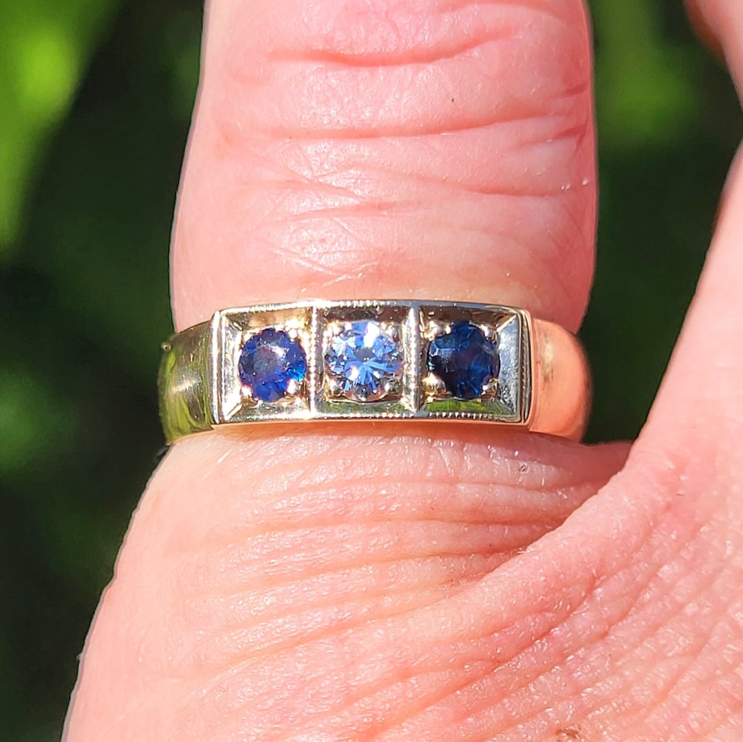 Estate 1940-50s Art Deco Style Diamond and Sapphire Trilogy 14k Yellow ...