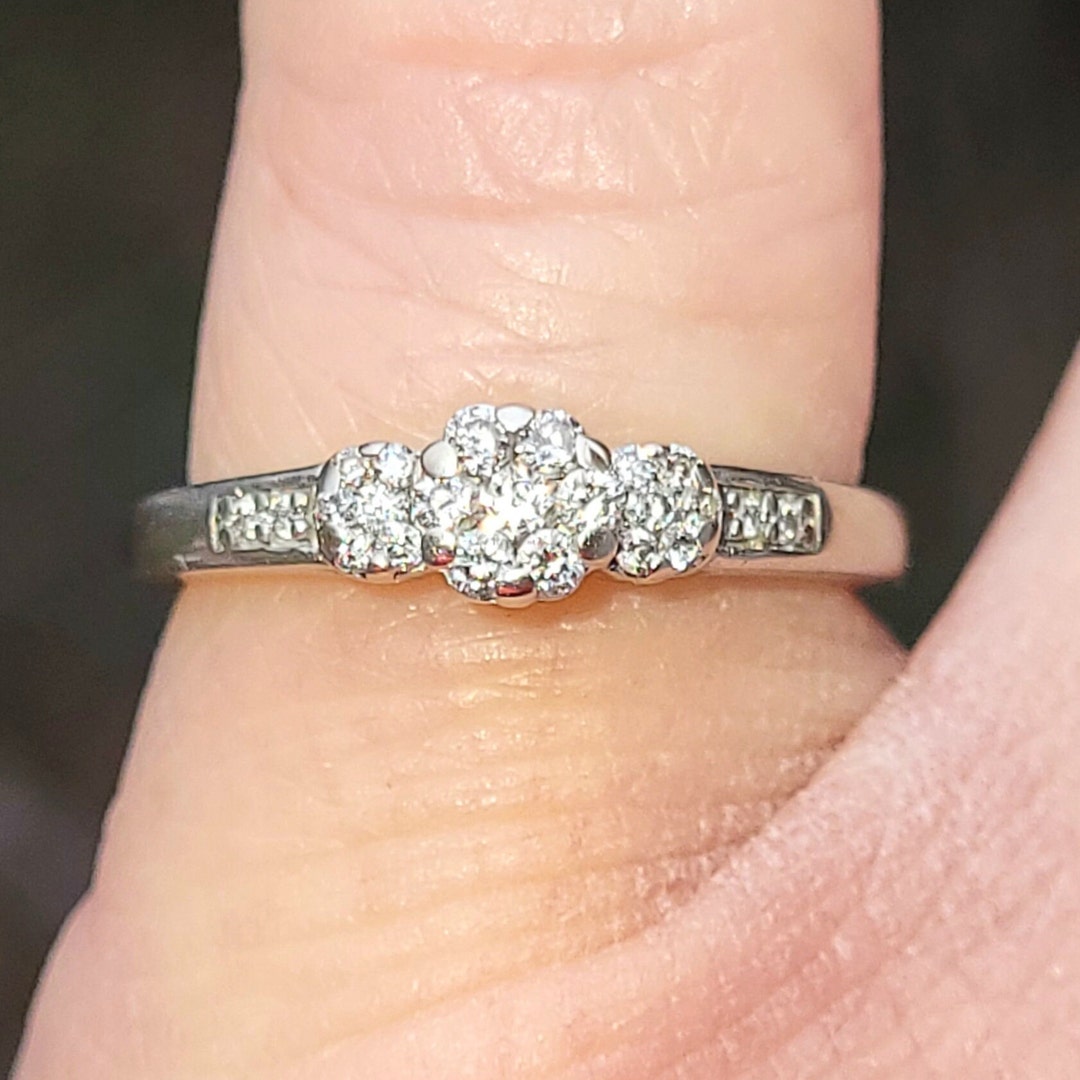 Amazing 10k White Gold Highly Detailed Multi Diamond Ladies Modern ...