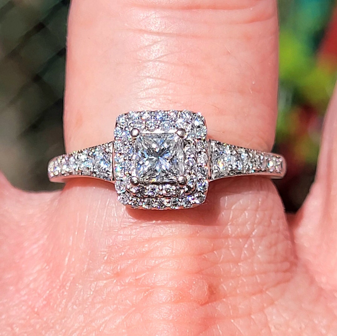 Estate Spectacular Like New 18k White Gold GIA Certified Princess Cut ...