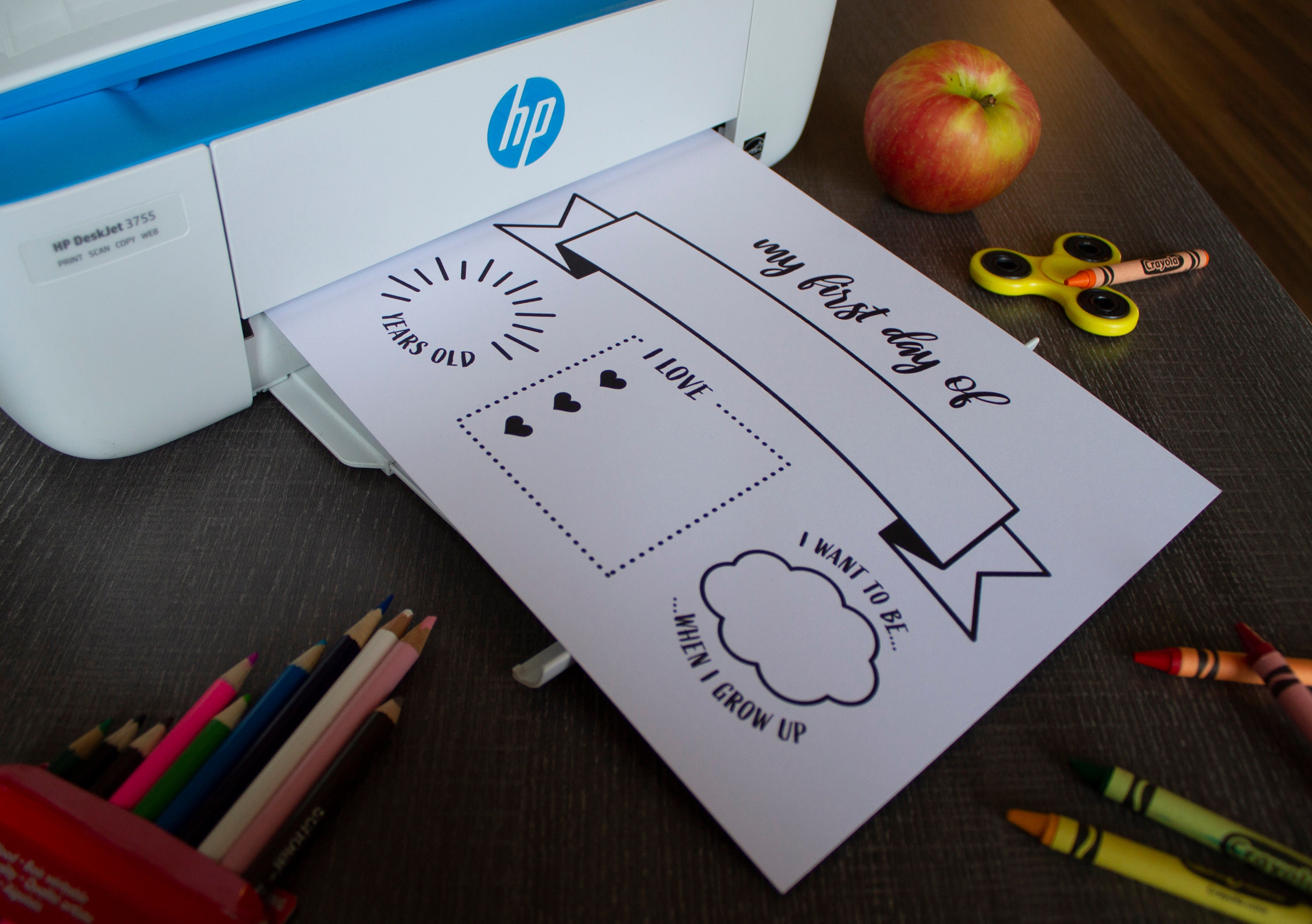 First Day of School - PRINTABLE Sign - Photo Prop - Etsy