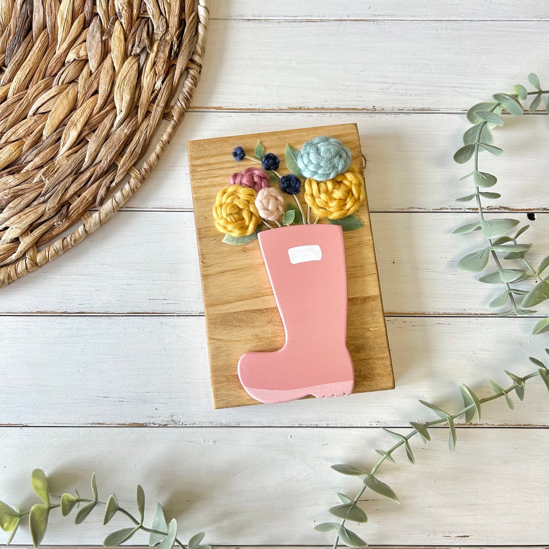 Spring Rain Boot Bouquet TAFFY Painted Wood Yarn Decor Spring Tiered ...