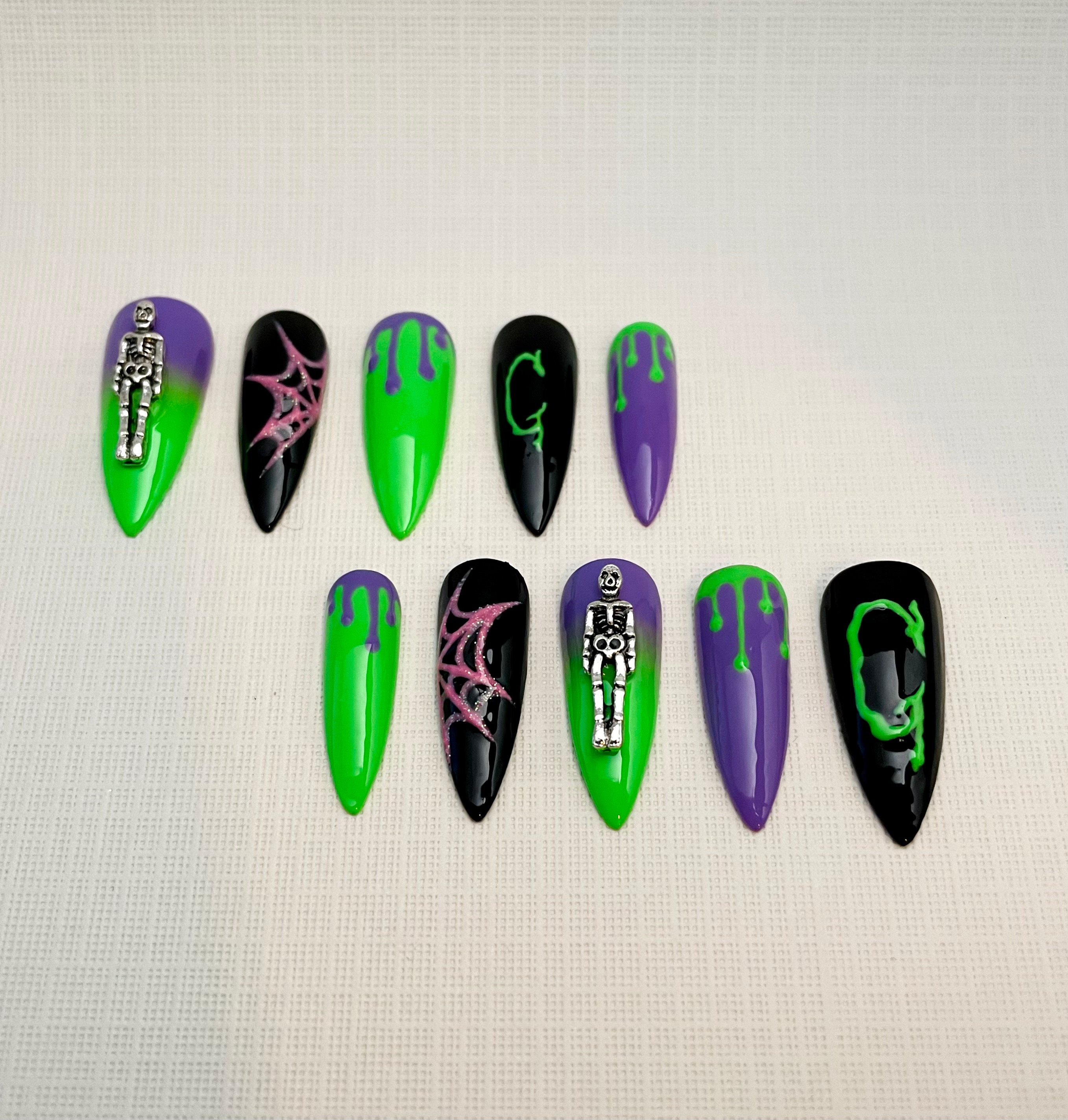 Goosebumps-reusable Press-on Nails/neon Nails/luxury Gel Nails/horror ...