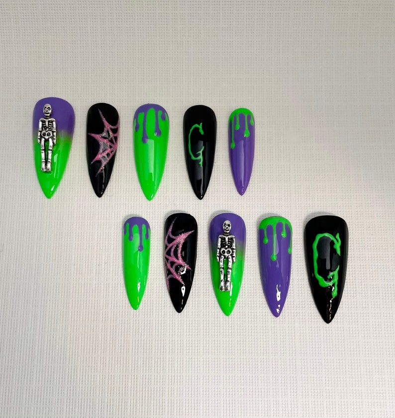 Goosebumps-reusable Press-on Nails/neon Nails/luxury Gel Nails/horror ...