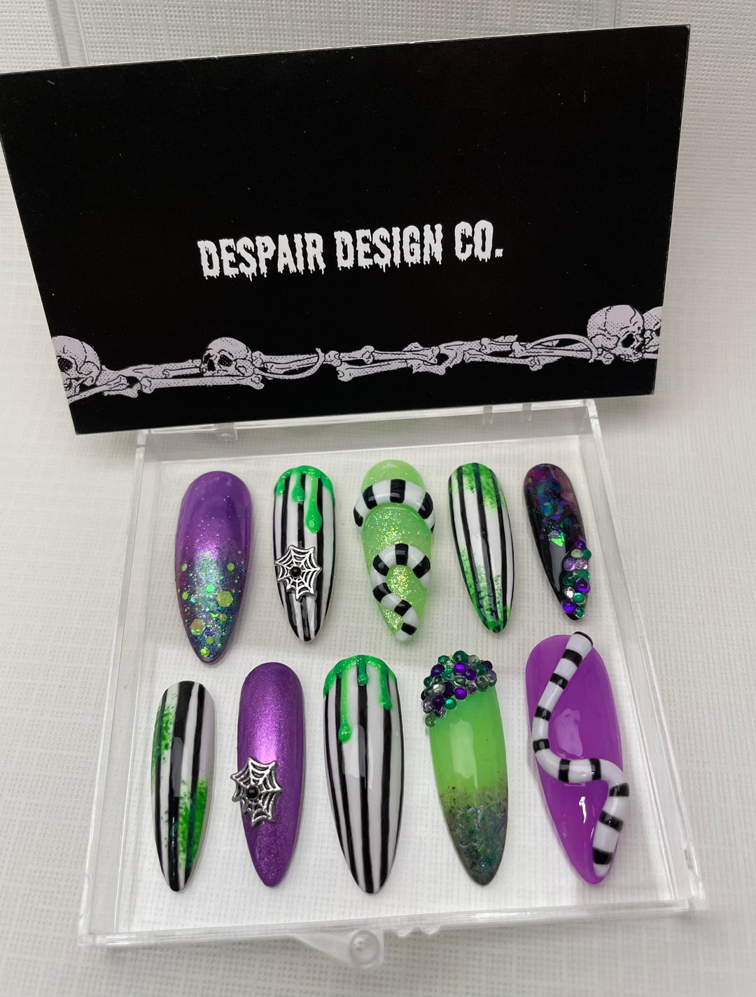 Beetlejuice X3 Reusable Luxury Gel Press-on Nails, Movie Inspired Nails ...