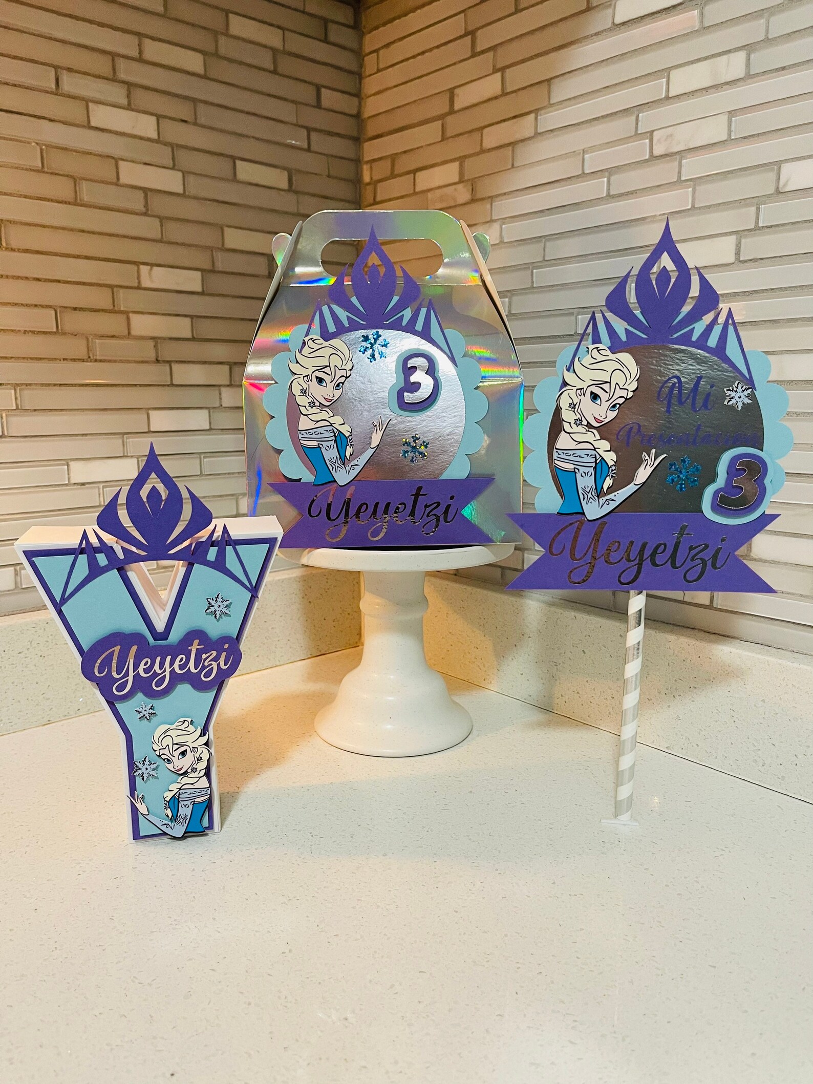 Frozen 3D Letter / Elsa 3D Letter / Numbers and Letters 3D / - Etsy