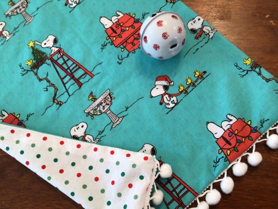 Charlie Brown Table Decorations Baby Snoopy Table Charlie Brown