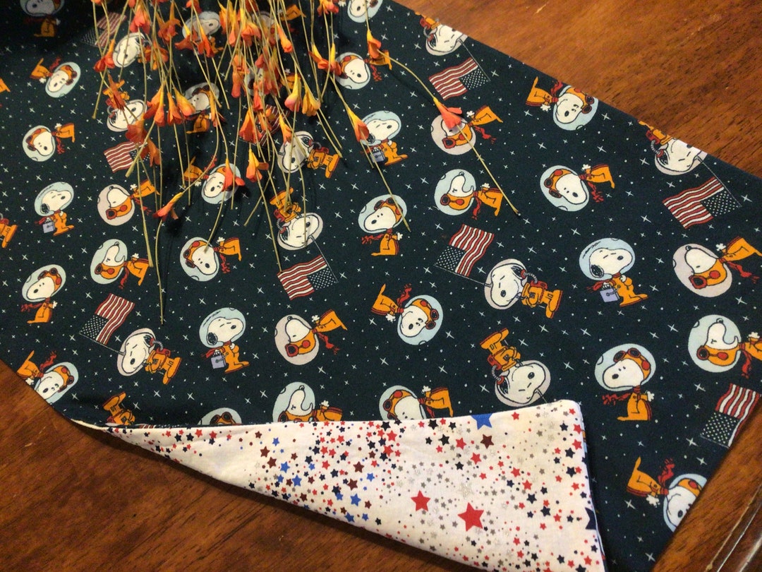 Snoopy Patriotic Table Runner: Reversible 4th of July Decor - Etsy