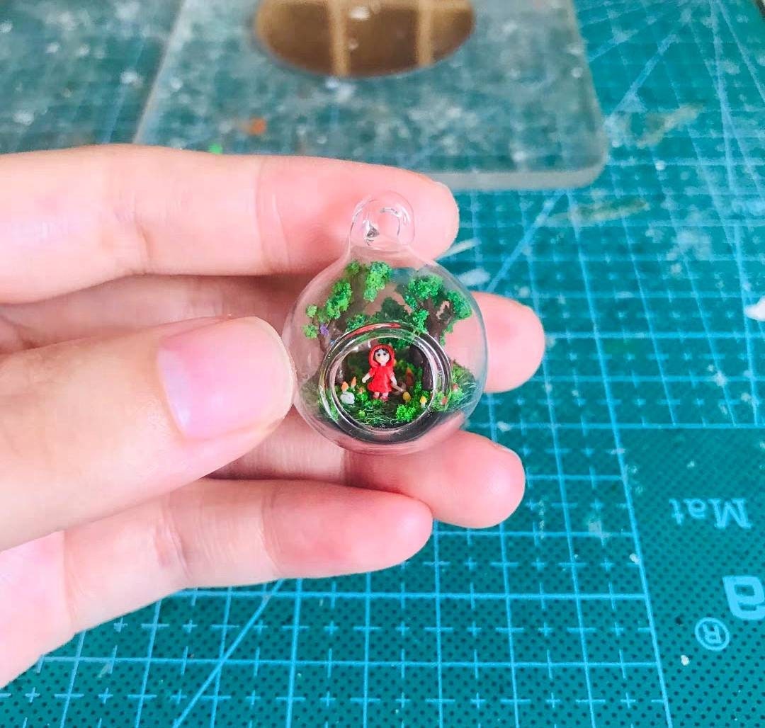 Mini World,miniature,doll House Decor,gift for Girl,mini Girl in Glass ...