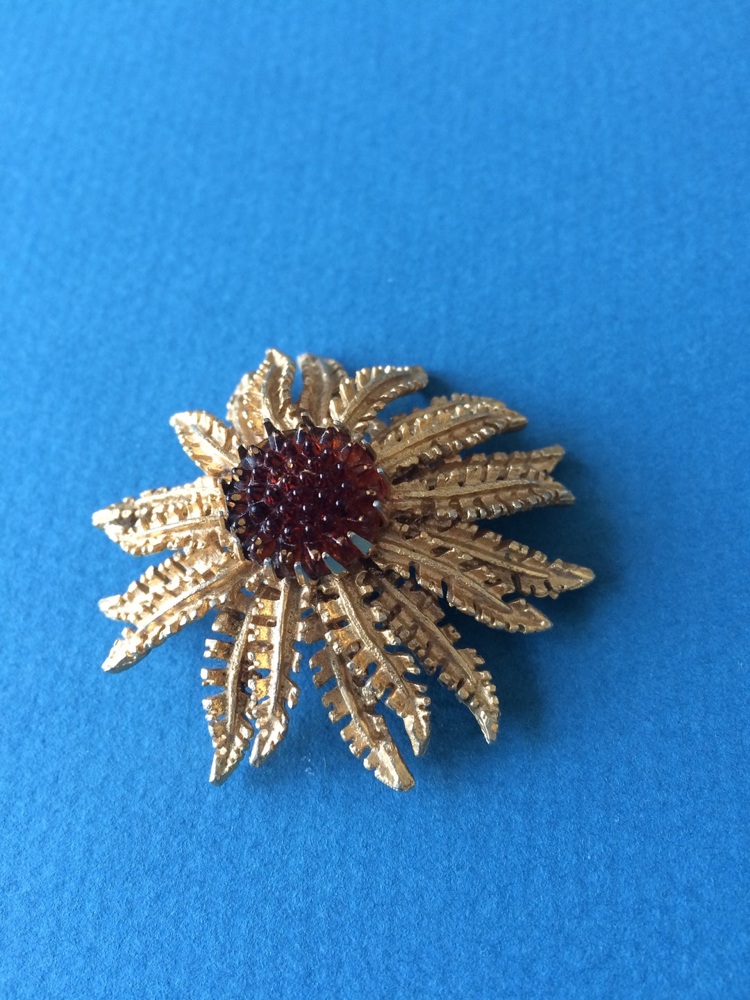 Sarah Coventry Flower Brooch 1960+ - Etsy