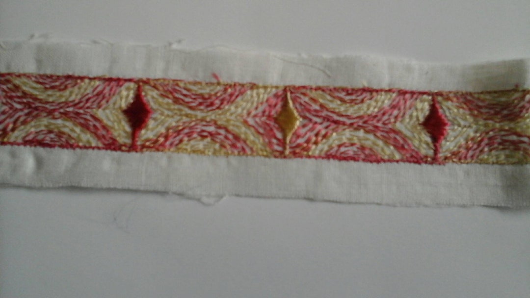 4cm Cotton Strip With 2cm Embroidery With Pink and Yellow Silk Threads ...