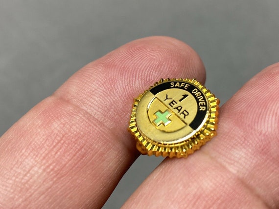 Vintage Safe Driver Pins - Years 1 through 9 - RARE! - Gem