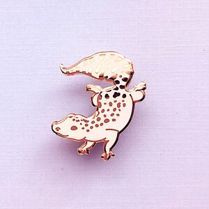 Chibi Leopard Gecko Enamel Pin - Etsy