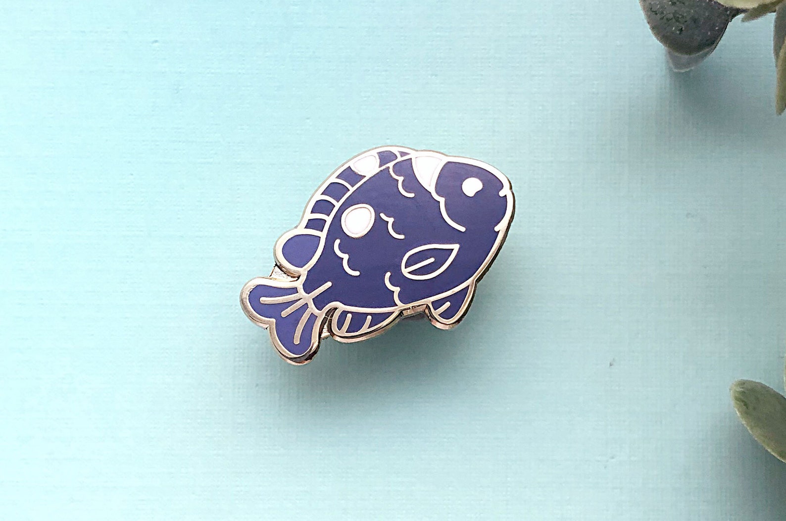 Tiny Domino Damsel Fish Enamel Pin - Etsy