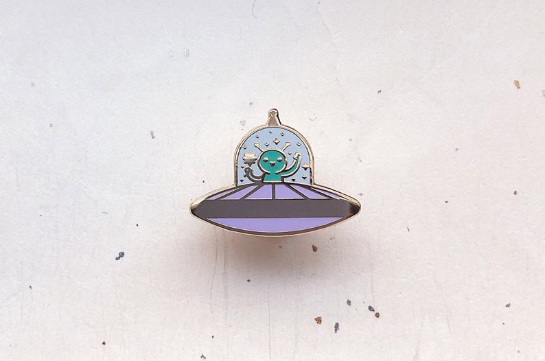 Tiny Alien Enamel Pin | Etsy