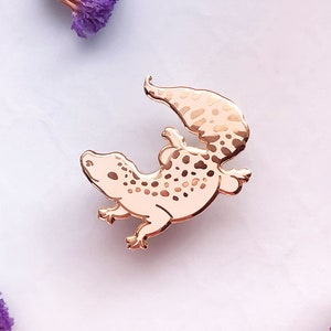 Chibi Leopard Gecko Enamel Pin - Etsy