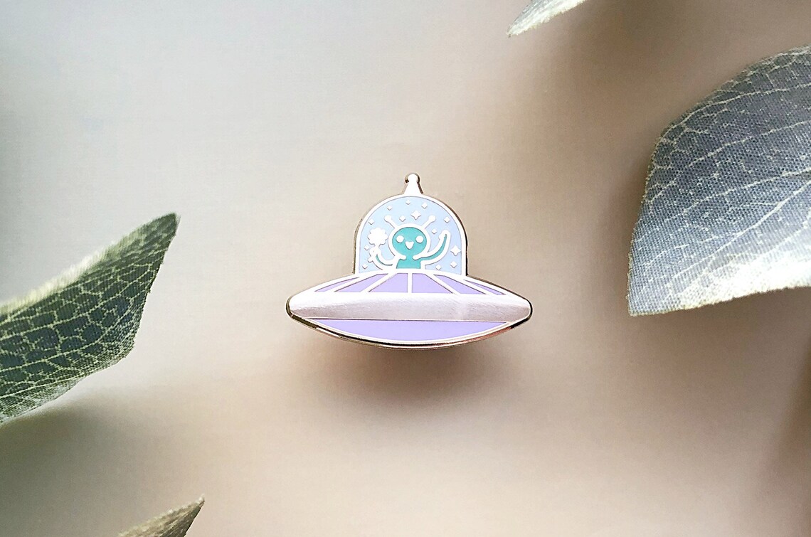 Tiny Alien Enamel Pin | Etsy