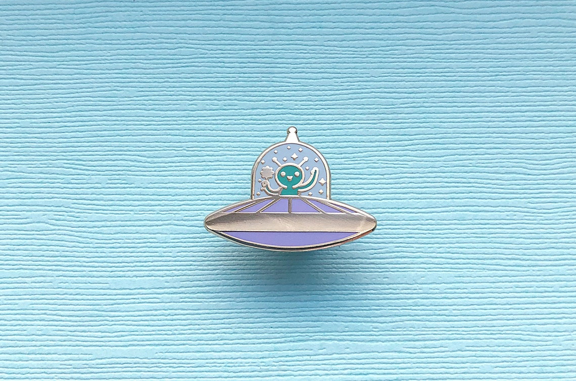 Tiny Alien Enamel Pin | Etsy