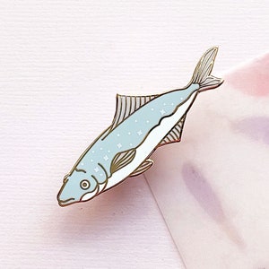 Alarmed Fish Enamel Pin - Etsy