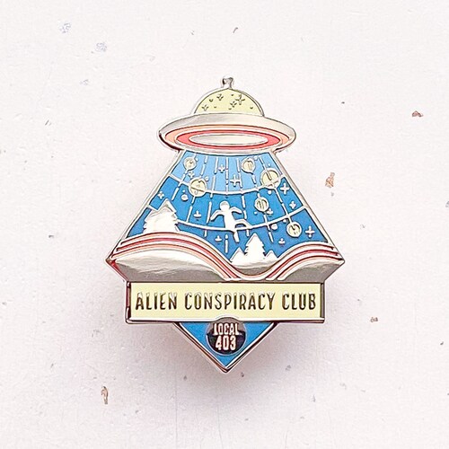 Alien Enamel Pin Funny Enamel Pin - Etsy