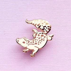 Chibi Leopard Gecko Enamel Pin - Etsy
