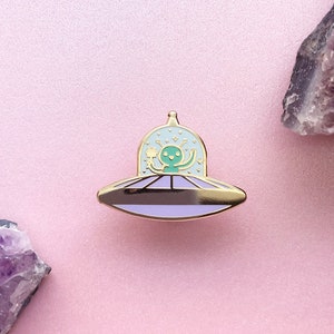 Tiny Alien Enamel Pin - Etsy