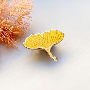 Ginkgo Biloba Leaf Enamel Pin - Etsy