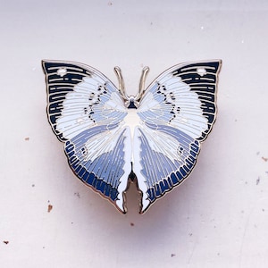 Blue Oakleaf Butterfly Enamel Pin - Etsy