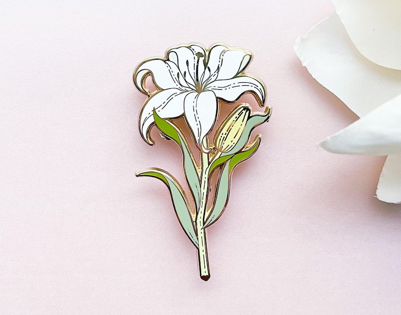 White Lily Botanical Enamel Pin - Etsy