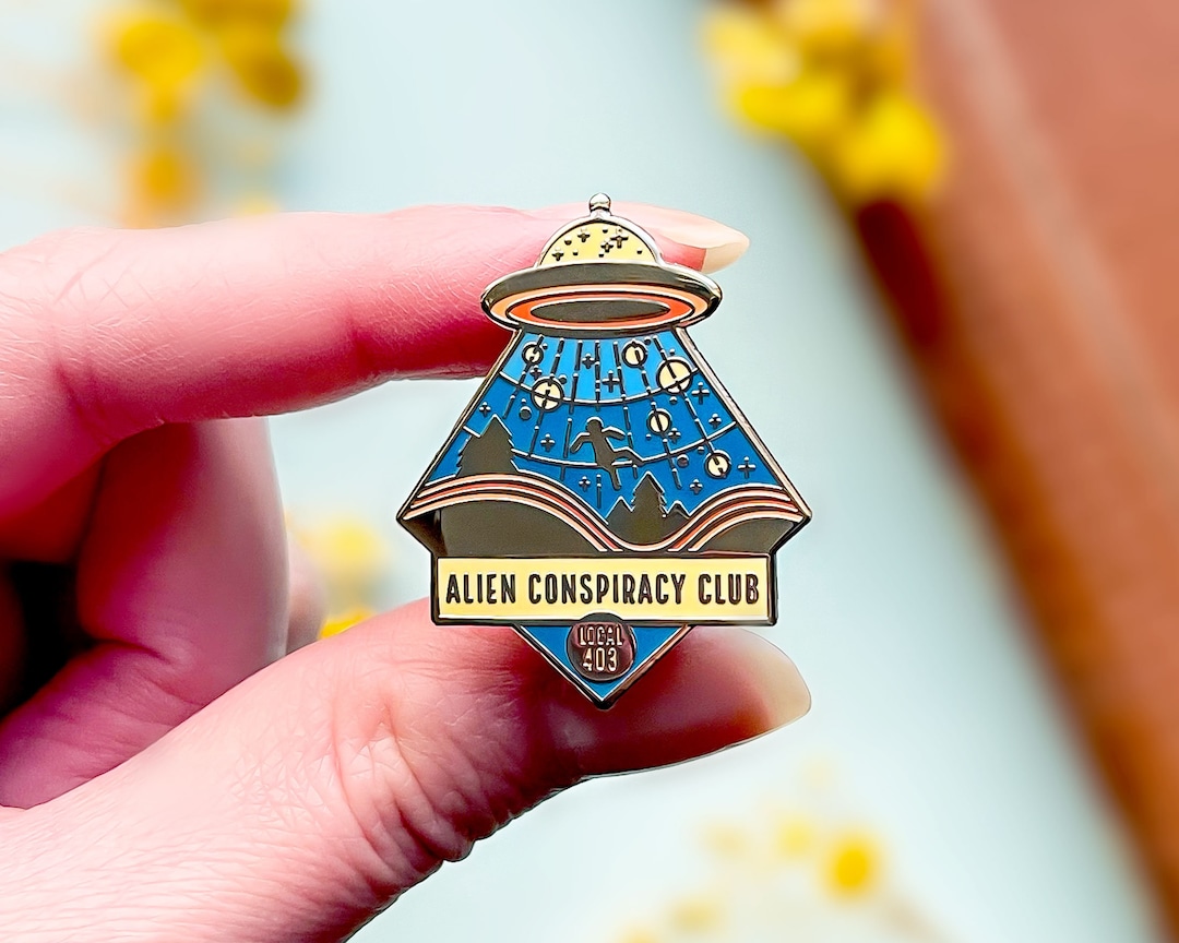 Alien Conspiracy Club Enamel Pin - Etsy