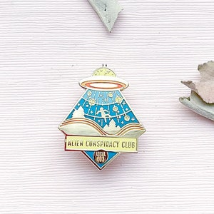 Alien Conspiracy Club Enamel Pin - Etsy