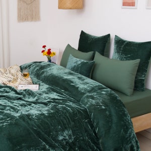 6 Pc Forrest Green Velvet Duvet Cover Set, Luxury Velvet Bedding With ...