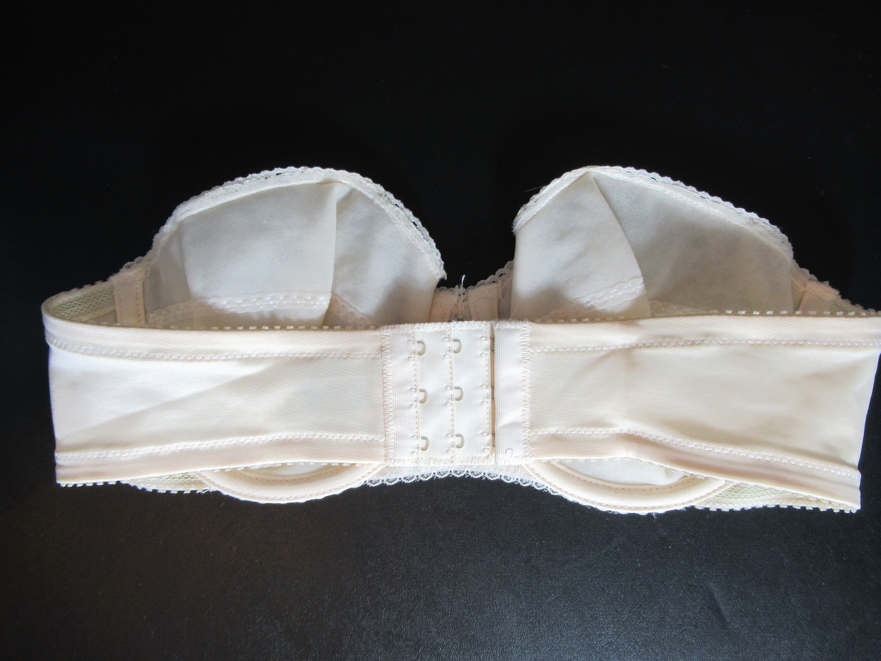 Vintage 80s Maidenform Pretty Shapley Lined Lace Strapless Bra, 34C ...