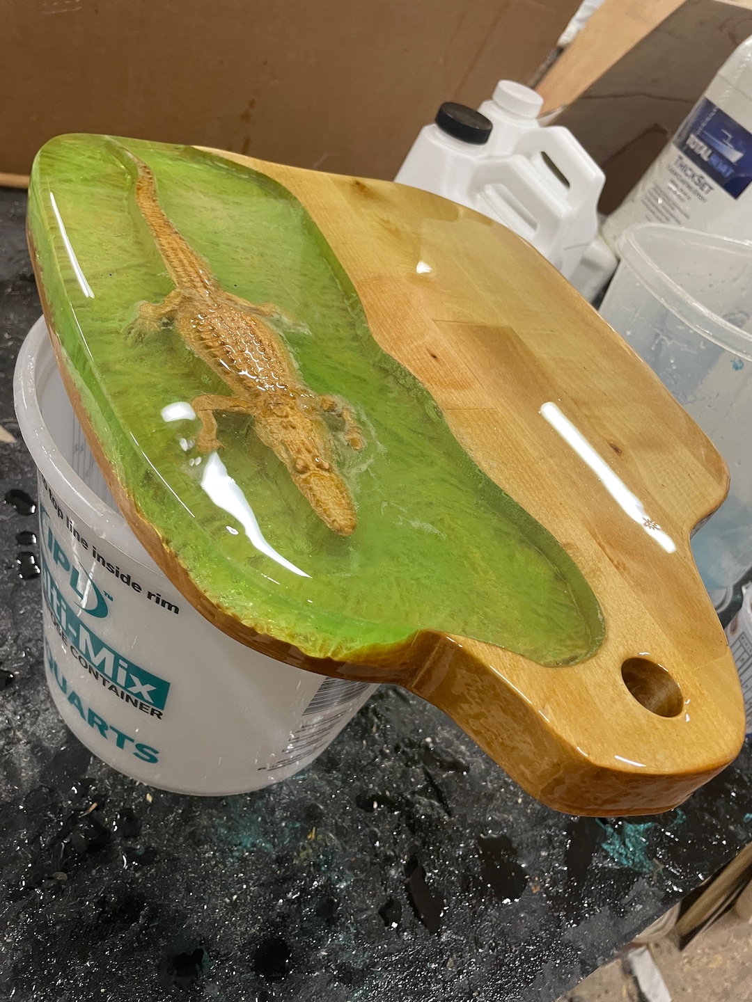 Alligator Charcuterie Board, Epoxy Version - Etsy