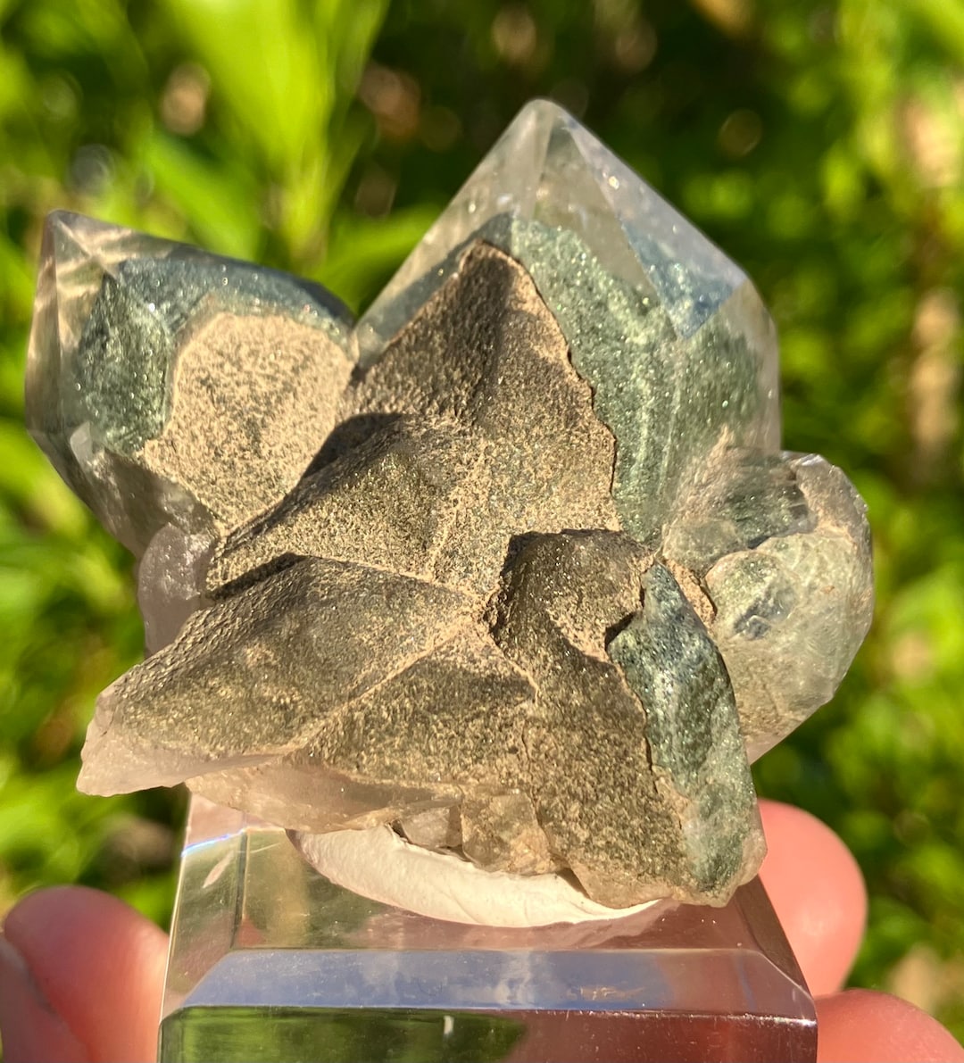 Chlorite Included Quartz Cluster | Skardu Valley Pakistan - Etsy