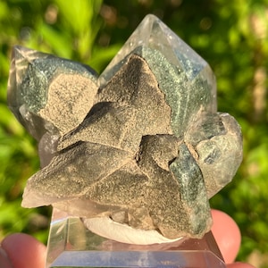 Chlorite Included Quartz Cluster | Skardu Valley Pakistan - Etsy