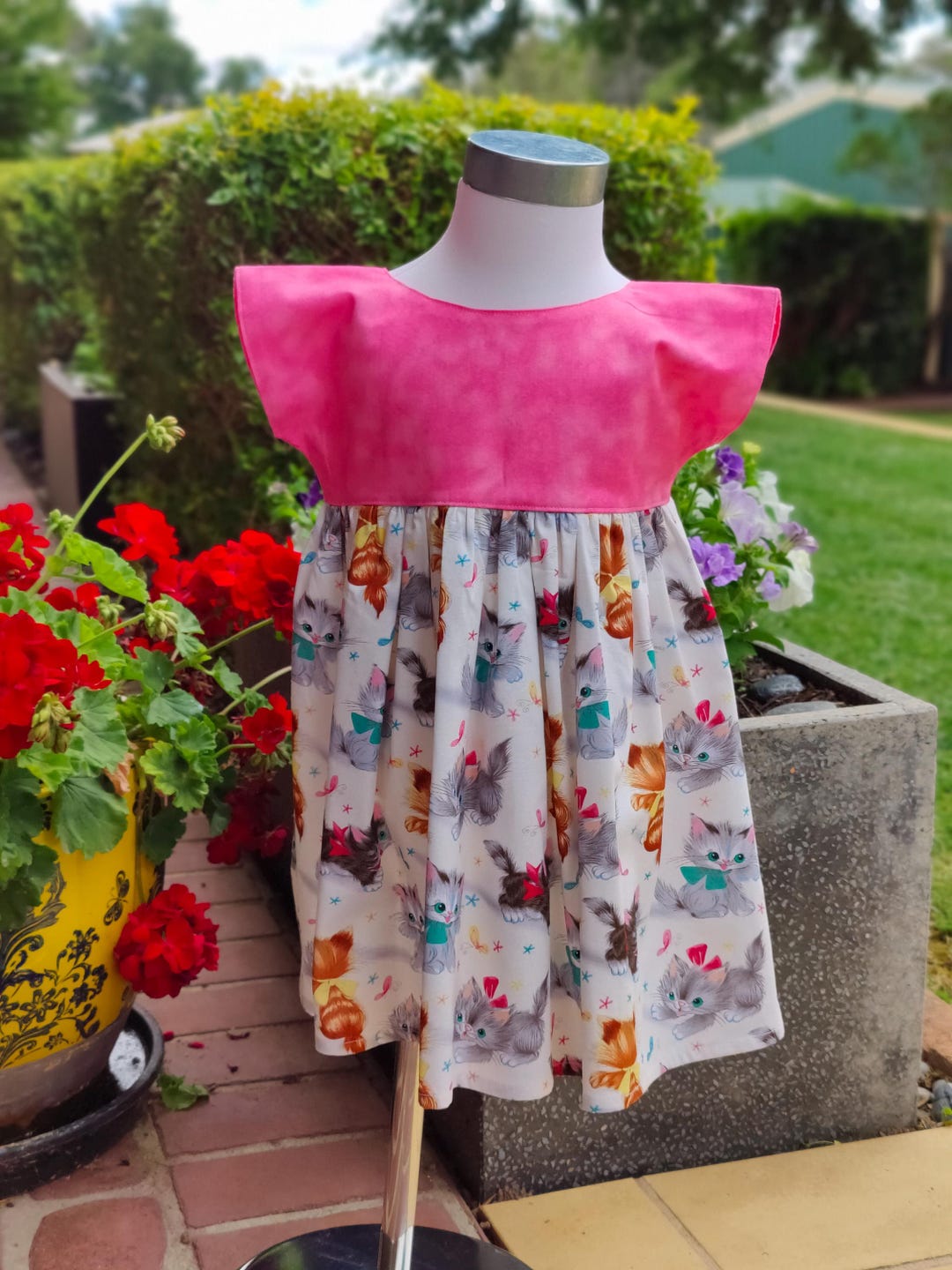 Classic Retro Cute Kittens Dress With Pink Bodice Size 2 With Ties - Etsy