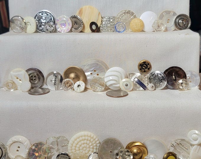 Collection of Vintage Buttons - Etsy